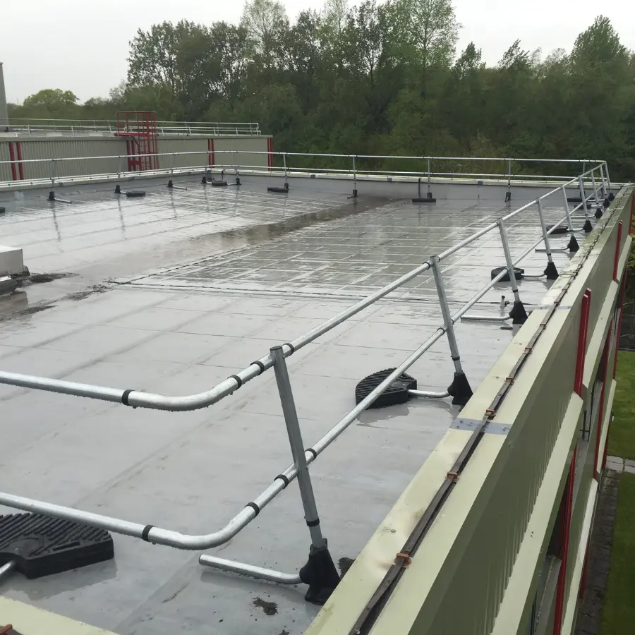 Edge Protection Guardrail - Universal Safety Systems